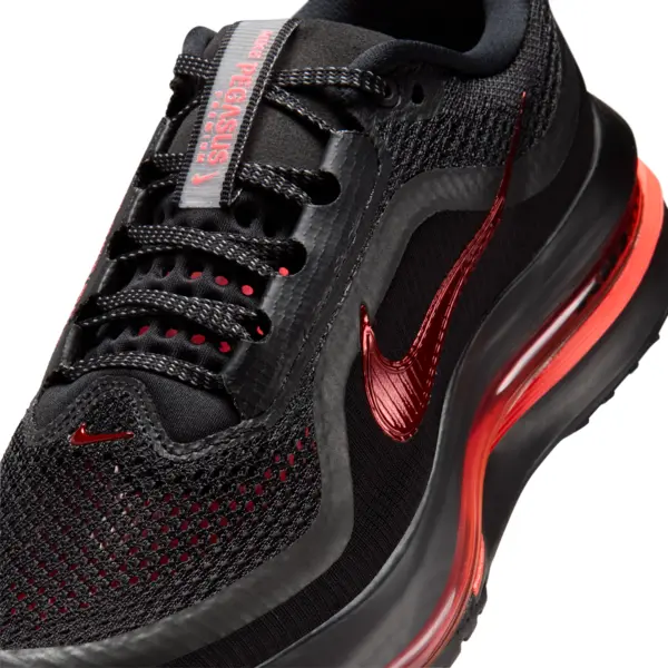 Nike Pegasus Premium Road Running Shoes