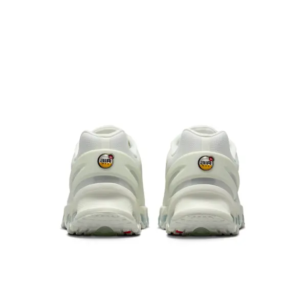 Nike Air Max Dn8 Sneakers - White