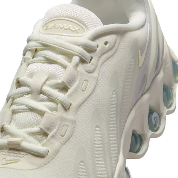 Nike Air Max Dn8 Sneakers - White