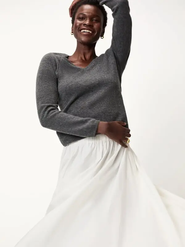 GWYN Greer Slim-fit Cashmere Sweater
