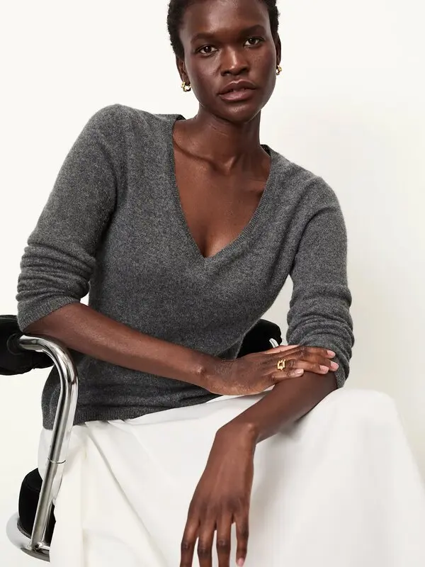 GWYN Greer Slim-fit Cashmere Sweater