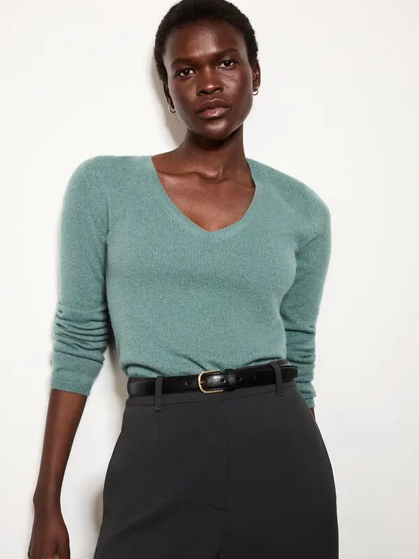 GWYN Greer Slim-fit Cashmere Sweater