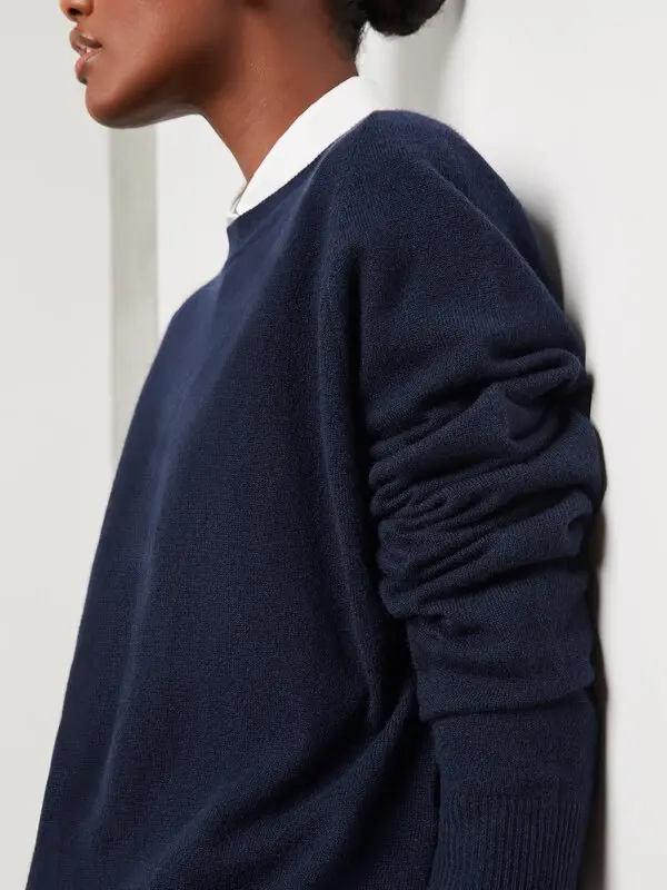 GWYN Oversized Cashmere Crewneck