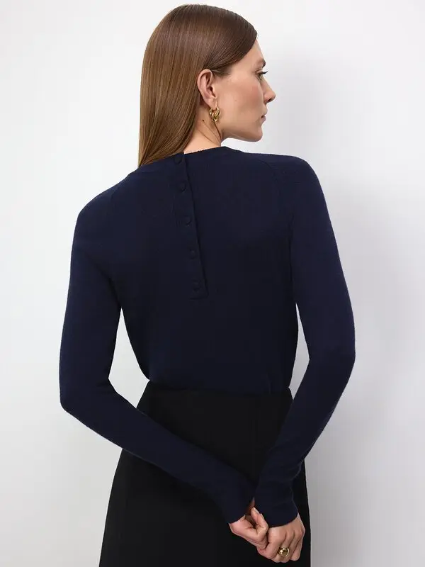 GWYN Button Detailed Cardigan - Navy