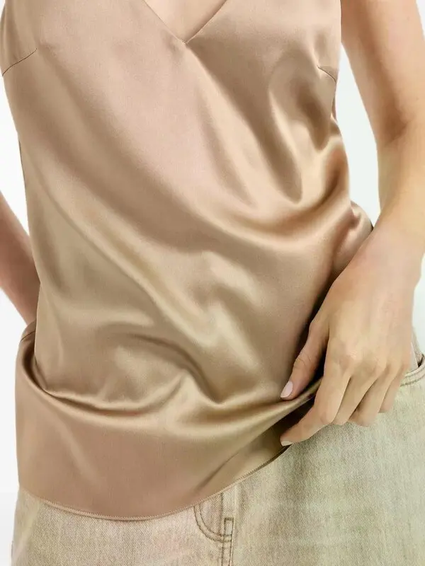 Brunello Cucinelli Stretch V-neck Top - Neutrals