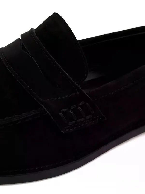 Manolo Blahnik Perrita Round-toe Loafers - Black