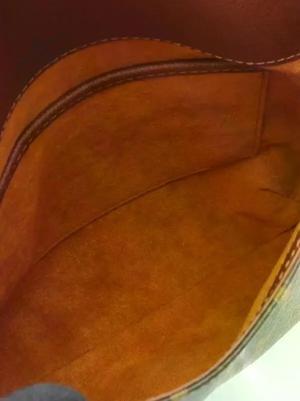 LOUIS VUITTON 2003 Monogram Musette Salsa Long Strap Crossbody Bag