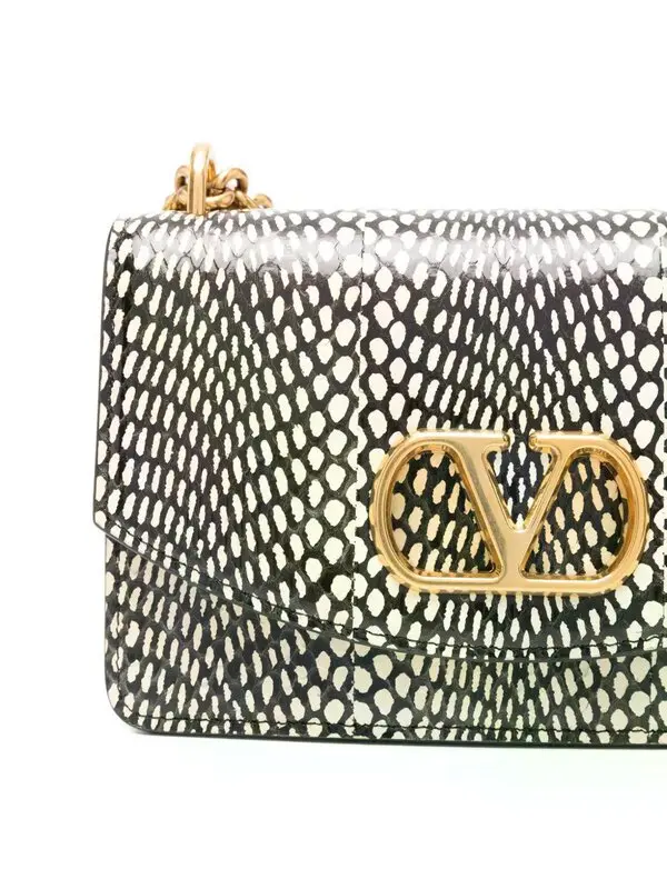 Valentino Garavani Vlogo Signature Chain Shoulder Bag - Black
