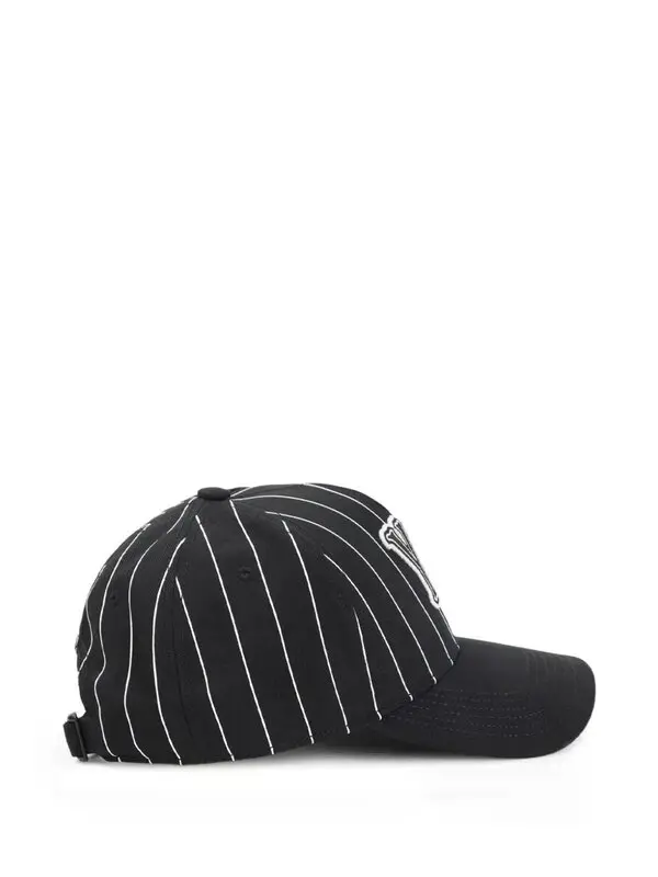 Y3 Logo-appliqué Pinstriped Cap - Black
