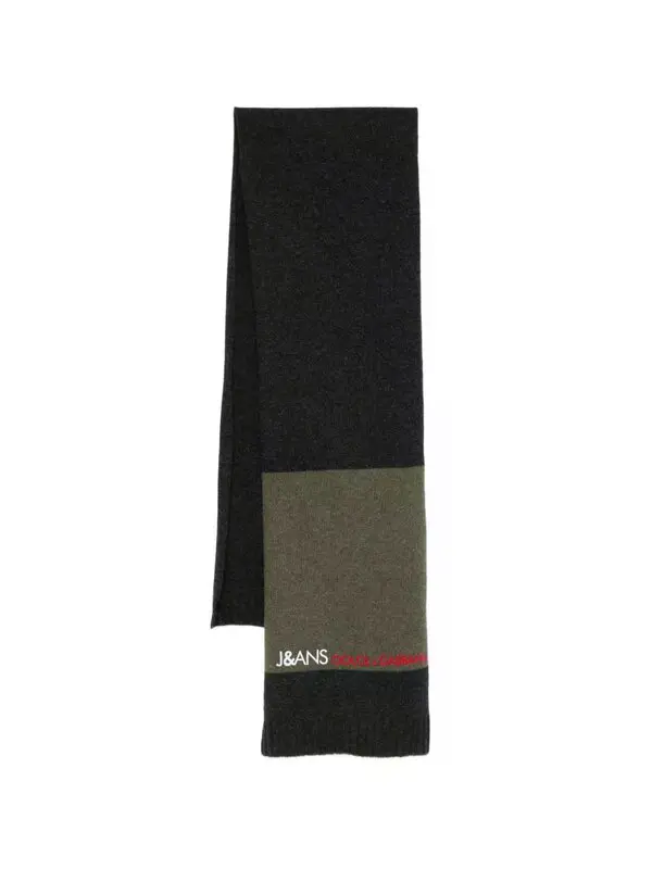 Dolce & Gabbana 2000s Wool Scarf