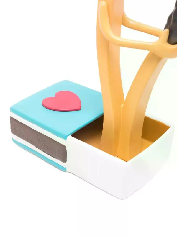 SELETTI X Gianpiero Burning Love Figurine