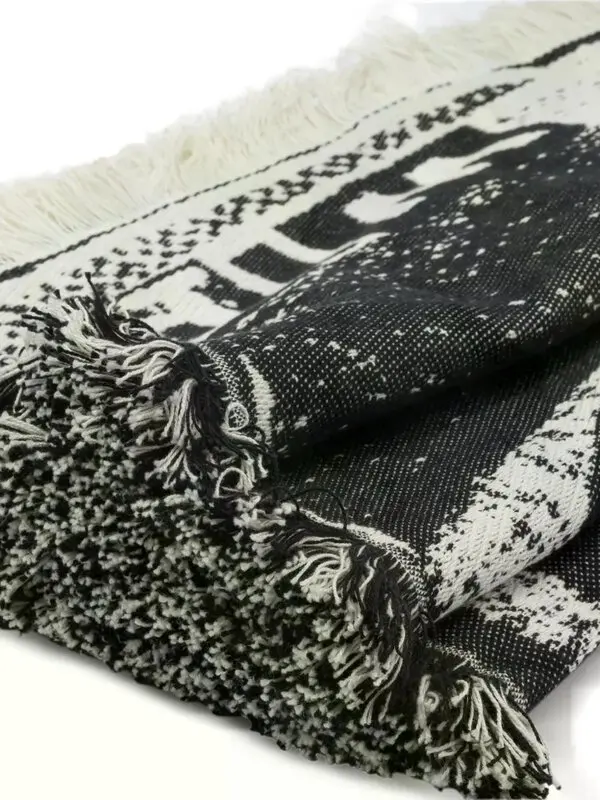 Carhartt Work In Progress Fringed Printed Blanket