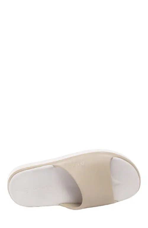 P448 Riviera Slides - Sand
