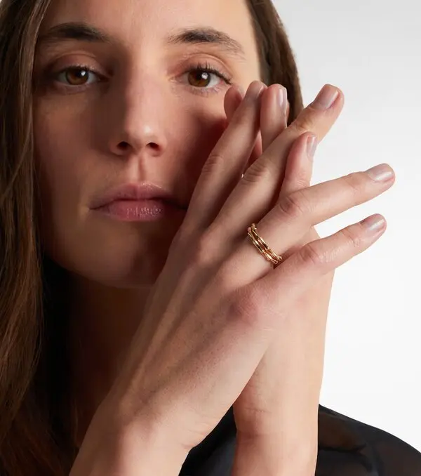 STONE AND STRAND Set Of Two 14kt Yellow Bamboo Rings