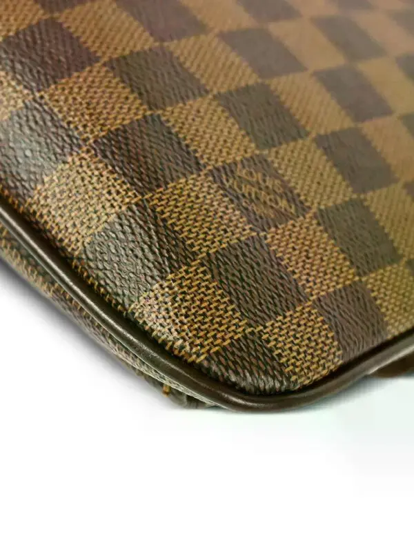 LOUIS VUITTON 2006 Damier-pattern Messenger Bag