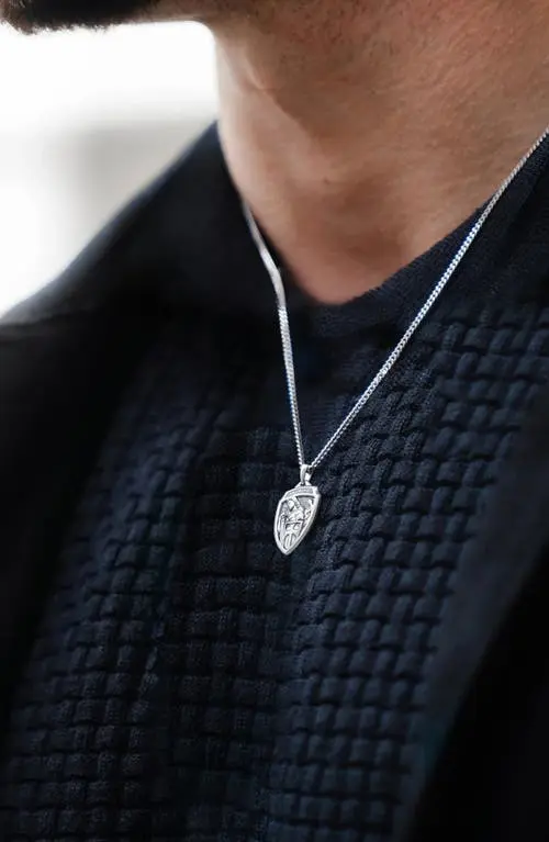 VINCERO Saint Michael Pendant Necklace - Silver