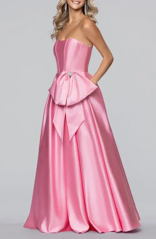 BLONDIE NITES Strapless Satin Ballgown With Bow