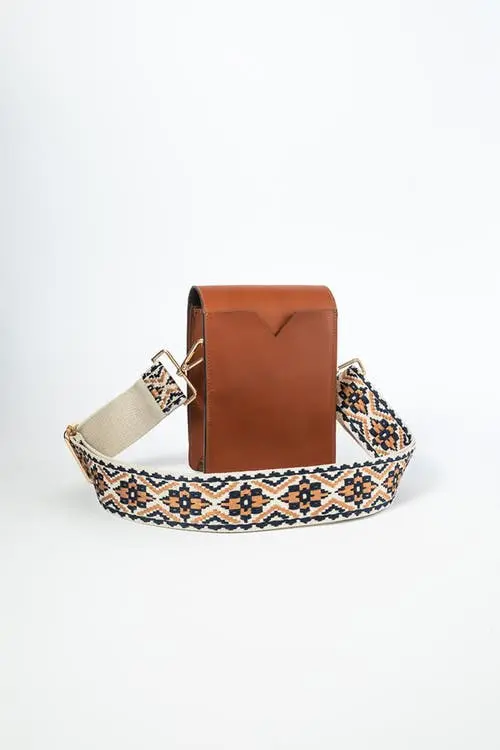 EVA INNOCENTI Cami 2.0 Crossbody Bag In Nappa Leather - Medium Brown