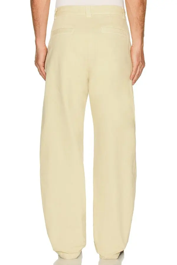 A.p.c. Chino Pant In Cream - Sand
