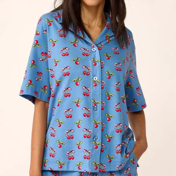 VERA BRADLEY Short-sleeved Button-down Pajama Top In Cherry Picking