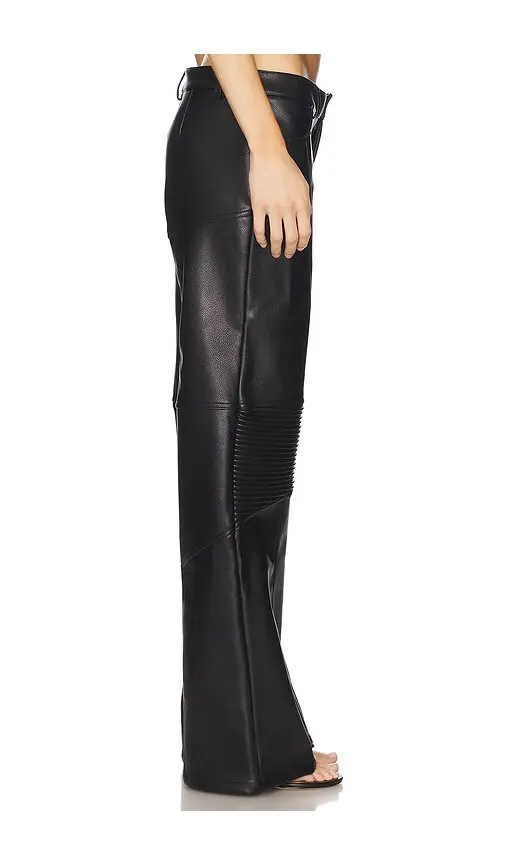 I.AM.GIA Kristie Pant
