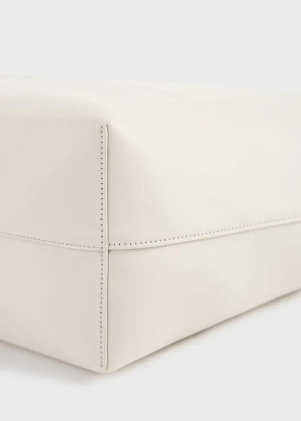 TOTEME Roam Leather Tote - Creme