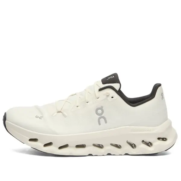On Cloudtilt Sneaker - Pearl/ice