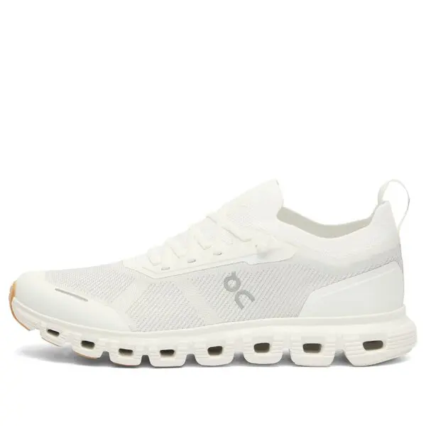 On Cloud 6 Versa Sneakers