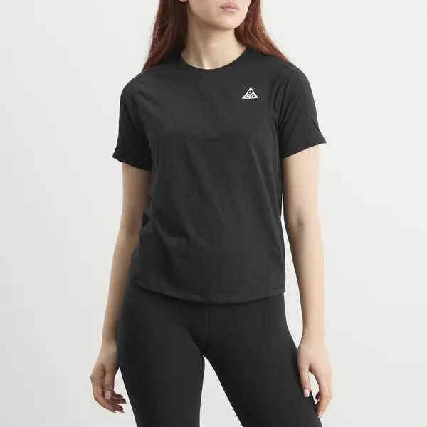 Nike Trail Short Sleeve T-shirt