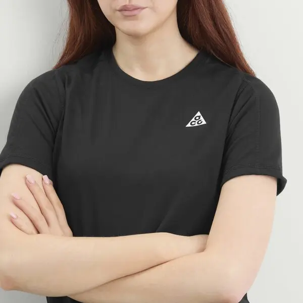 Nike Trail Short Sleeve T-shirt