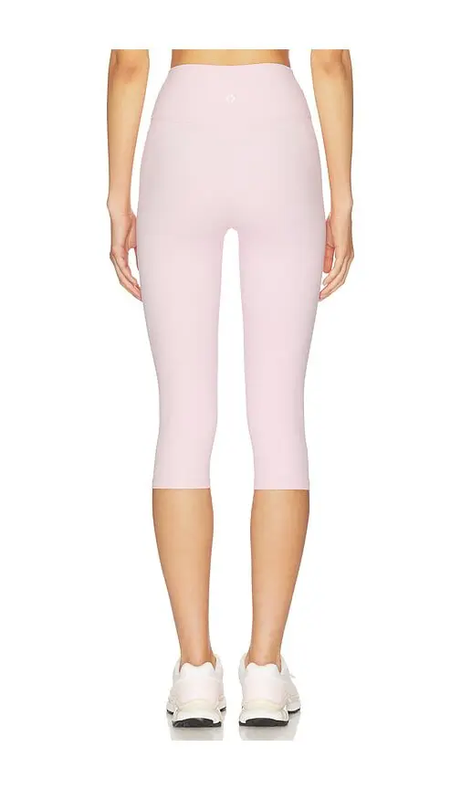 ASTORIA Capri Leggings