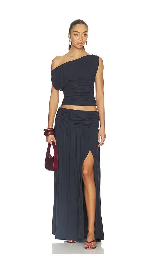 SEVEN WONDERS Off Shoulder Ruched Top - Navy