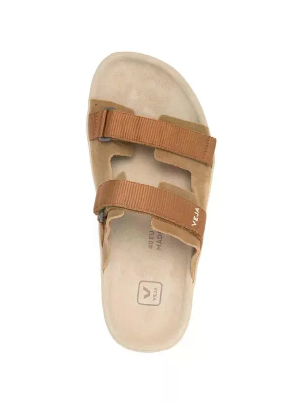 VEJA Arpoador Suede Sandals - Neutrals