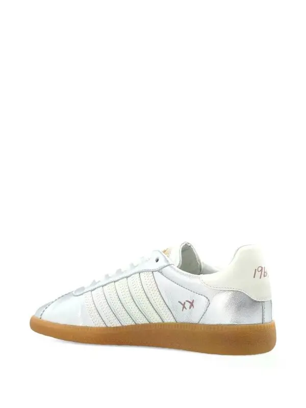Dsquared2 Leaf-appliqué Sneakers - Silver