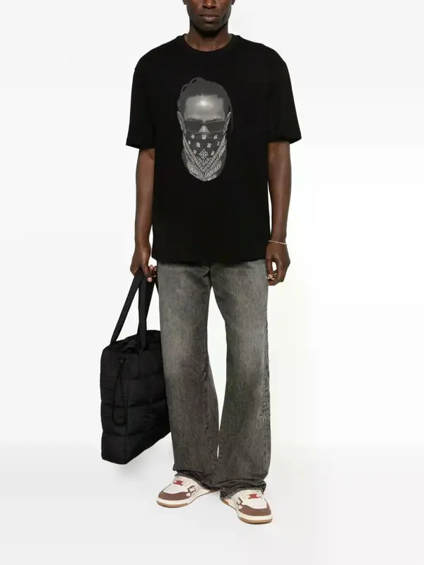 IH NOM UH NIT Mask-print T-shirt