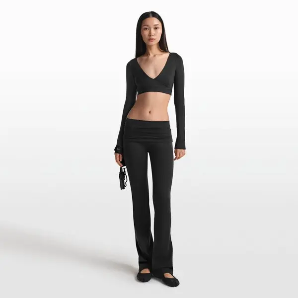 SKIMS Nike Matte Wrap Long Sleeve Cropped Top - Obsidian