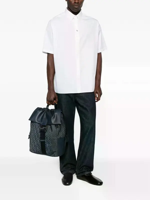 Fendi Short-sleeve Logo-plaque Shirt