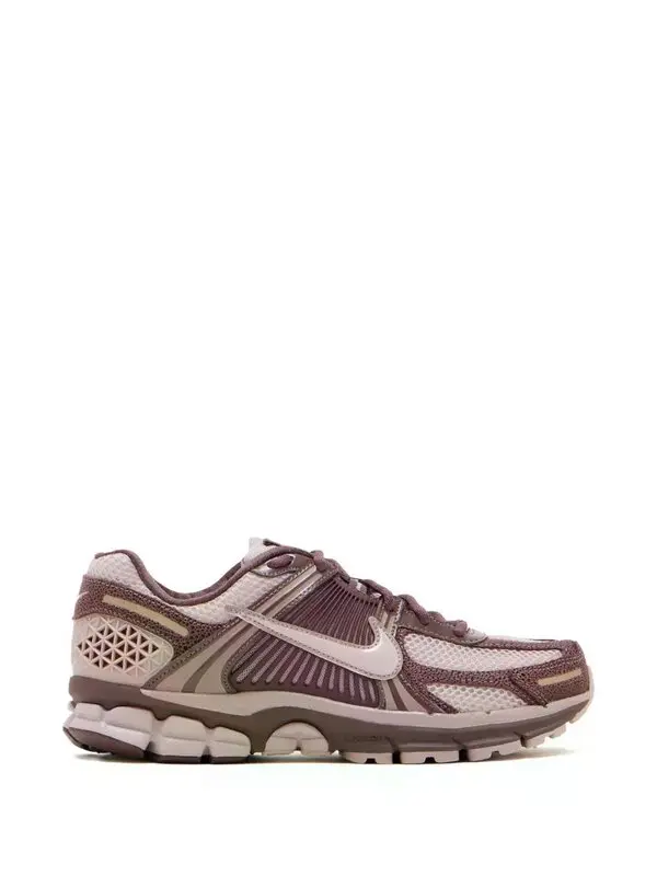 Nike Zoom Vomero 5 Sneakers - Purple