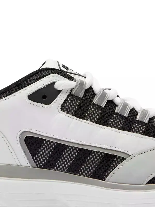 CLEENS Hyper Runner Sneakers - White