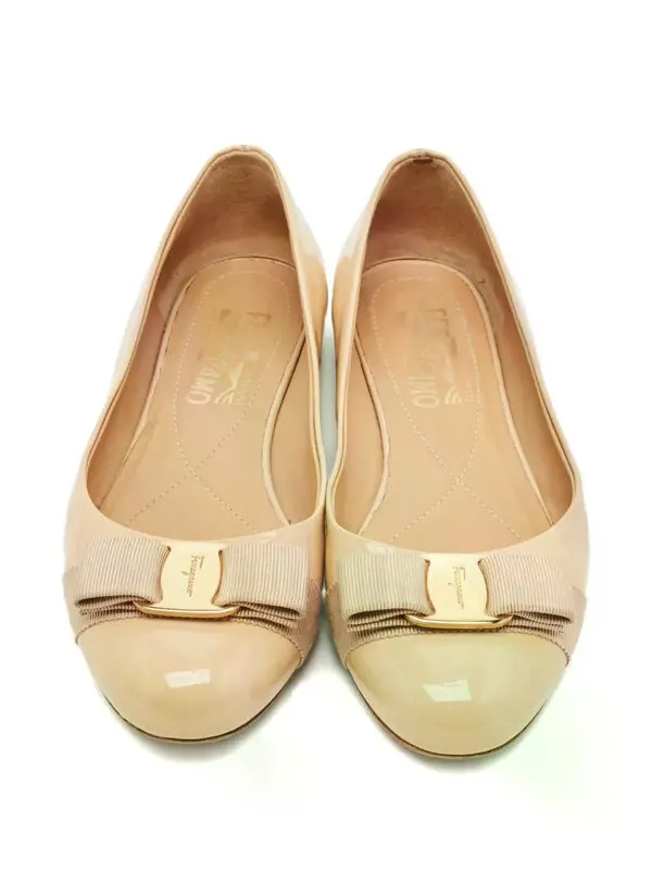 FERRAGAMO Varina Bow Ballet Flats