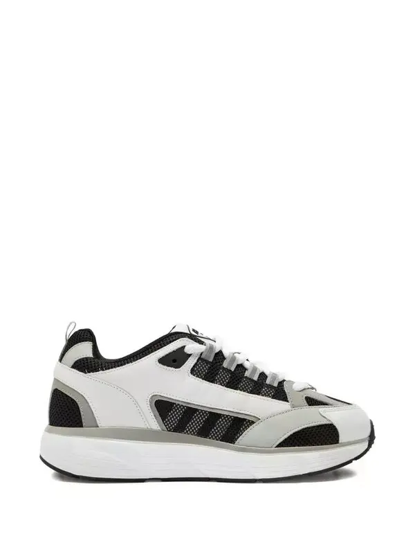 CLEENS Hyper Runner Sneakers - White