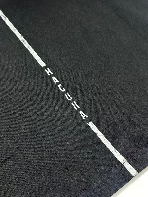 HACULLA. Distressed Lower East Side T-shirt