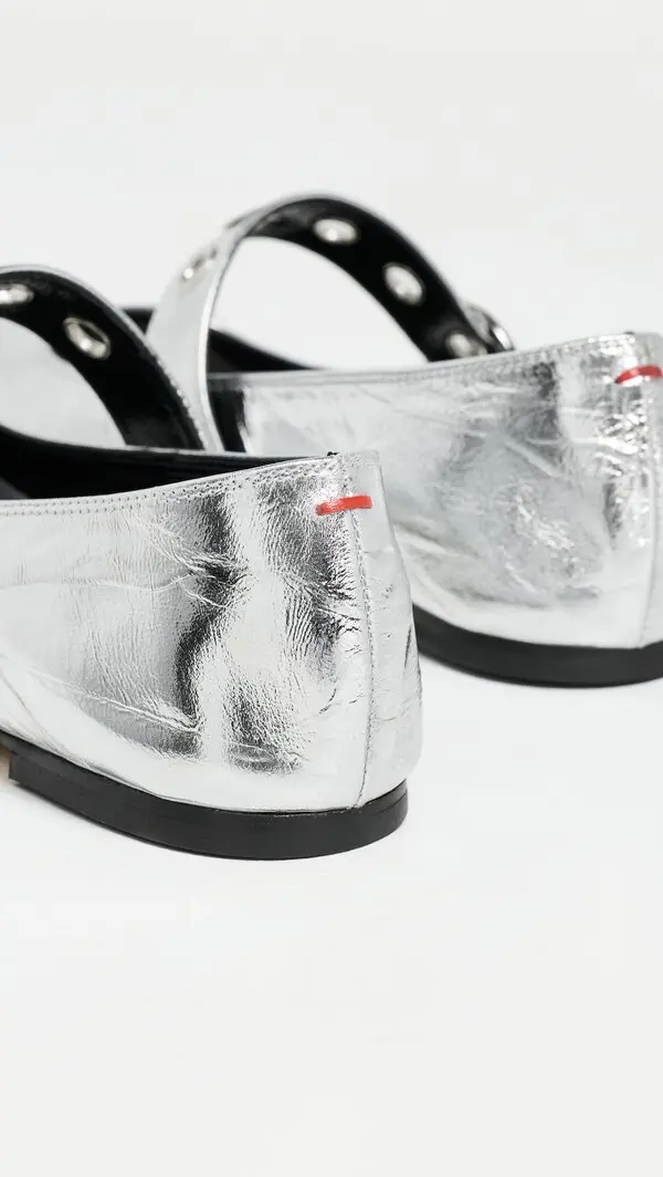AeydĒ Uma Eyelet Crackle Laminated Calf Leather Flats - Silver