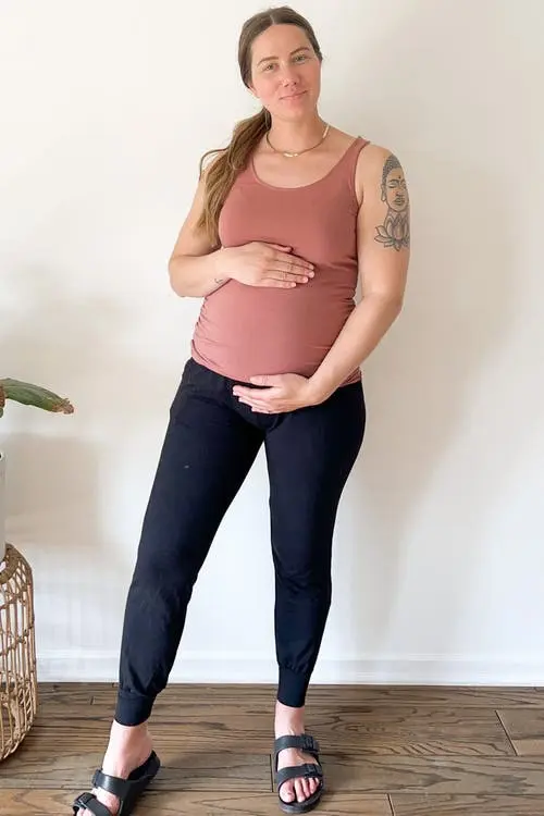 PINKBLUSH Maternity Jogger Pants With Side Pockets - Black