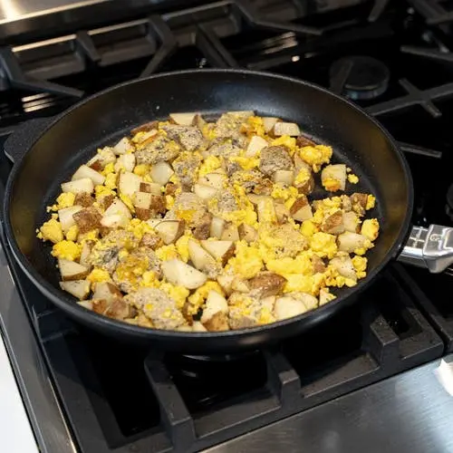 SWISS DIAMOND Chd Nonstick Fry Pan - Black