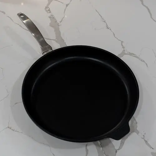 SWISS DIAMOND Chd Nonstick Fry Pan - Black