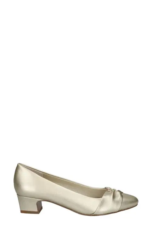 EASY WORKS BY EASY STREET Lyanna Pump - Champagne
