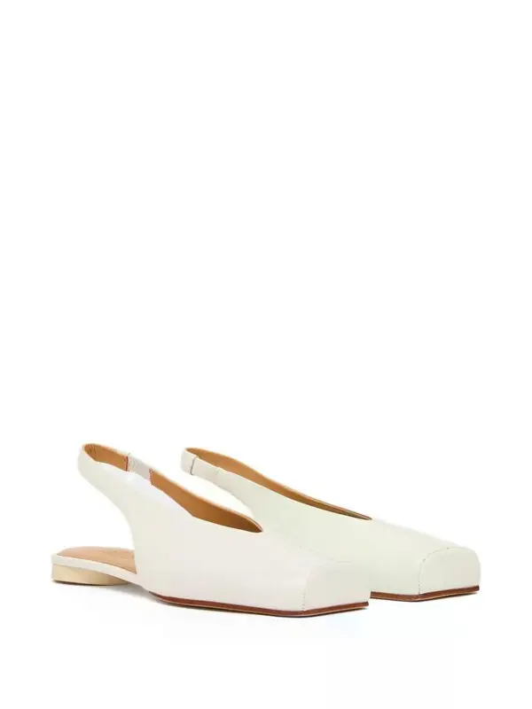 MAISON MARGIELA Square-toe Slingback Flat Pumps - White