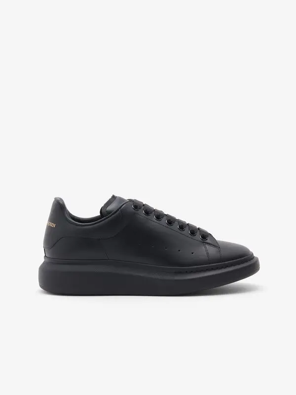 Alexander McQueen Oversized Sneakers - Black