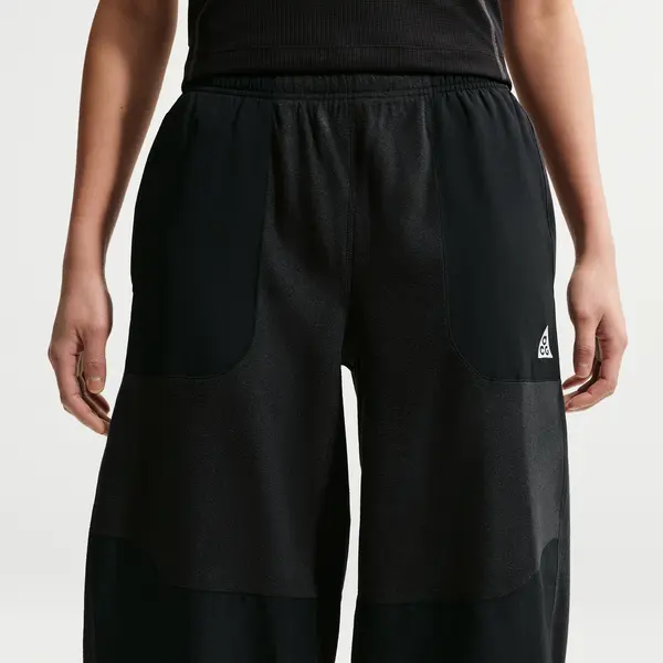Nike Wolf Tree" Plus Fleece Pants